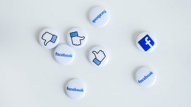 7 DOs To Post Your Art On Facebook & Grow Your Artist FB Page