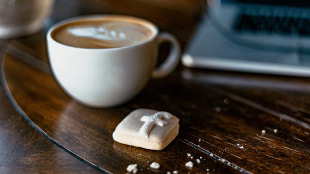 Best Sites to Upload Art 2026 [Artist Guide To Posting Art Online]